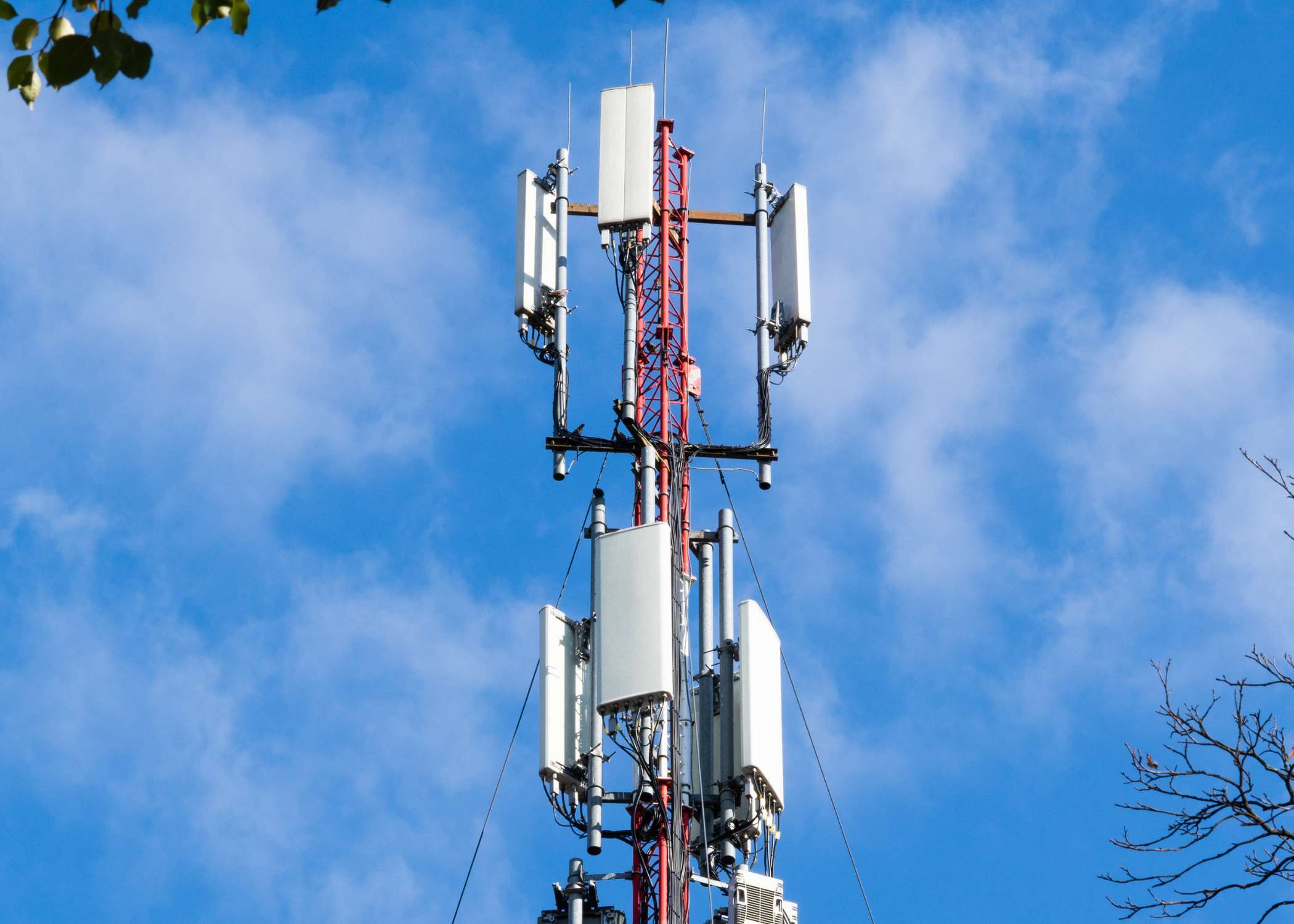 ISPTek's Fiber and Cellular Internet Services